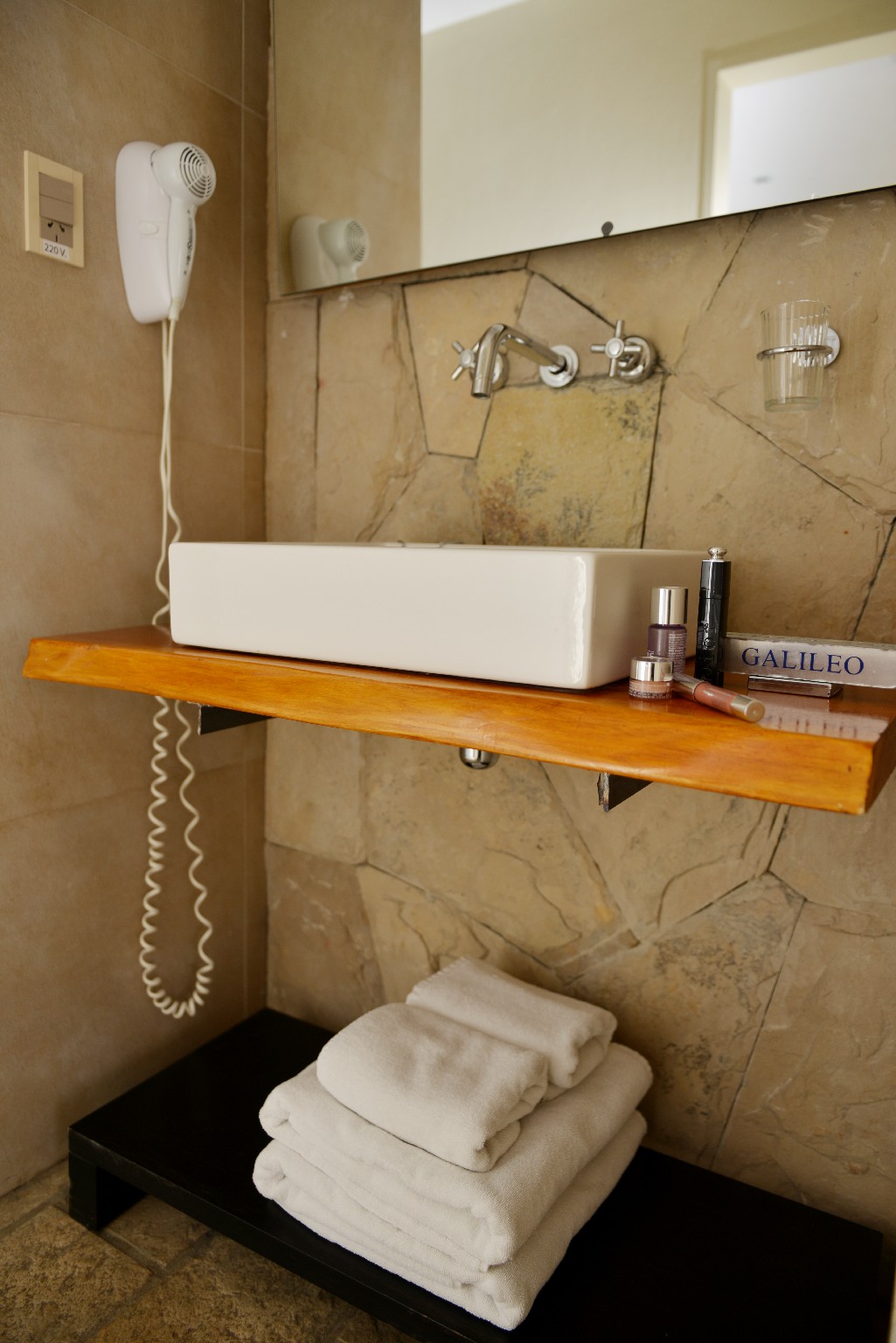 Galileo Boutique Hotel